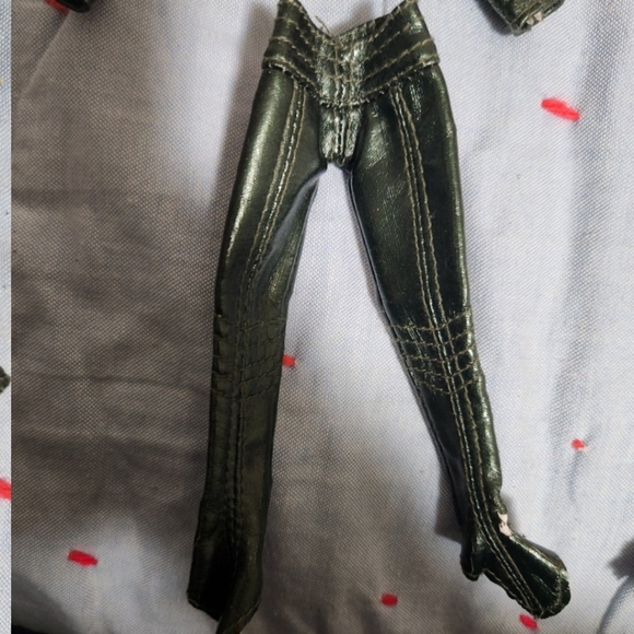 Bratz | Toys | Bratz Green Doll Clothes | Poshmark